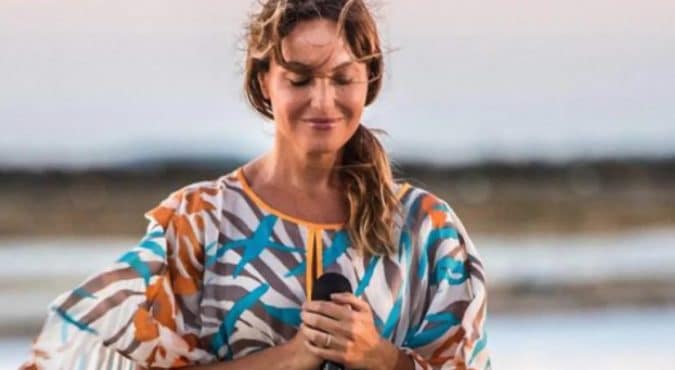 Neja, chi è la cantante di Restless? Età, carriera, Festivalbar, marito ...