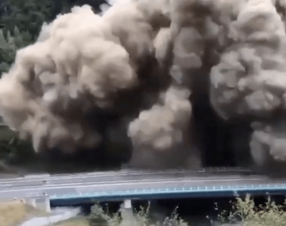 Allerta maltempo, frana in Savoia: stop ai treni tra Italia e Francia ... Allerta maltempo, frana in Savoia: stop ai treni tra Italia e Francia ...